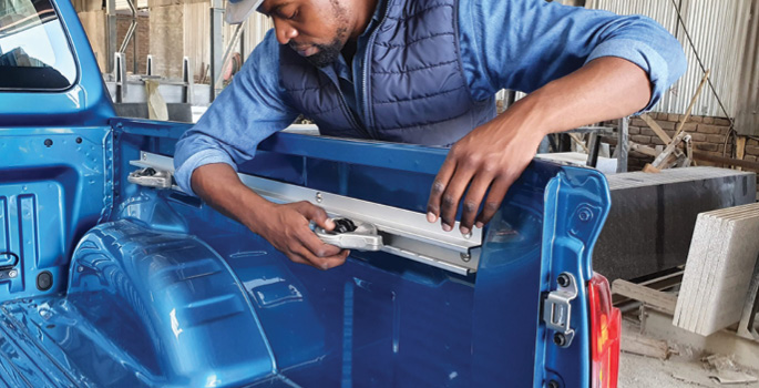 Nissan New Navara | Commercial Vehicles | Nissan